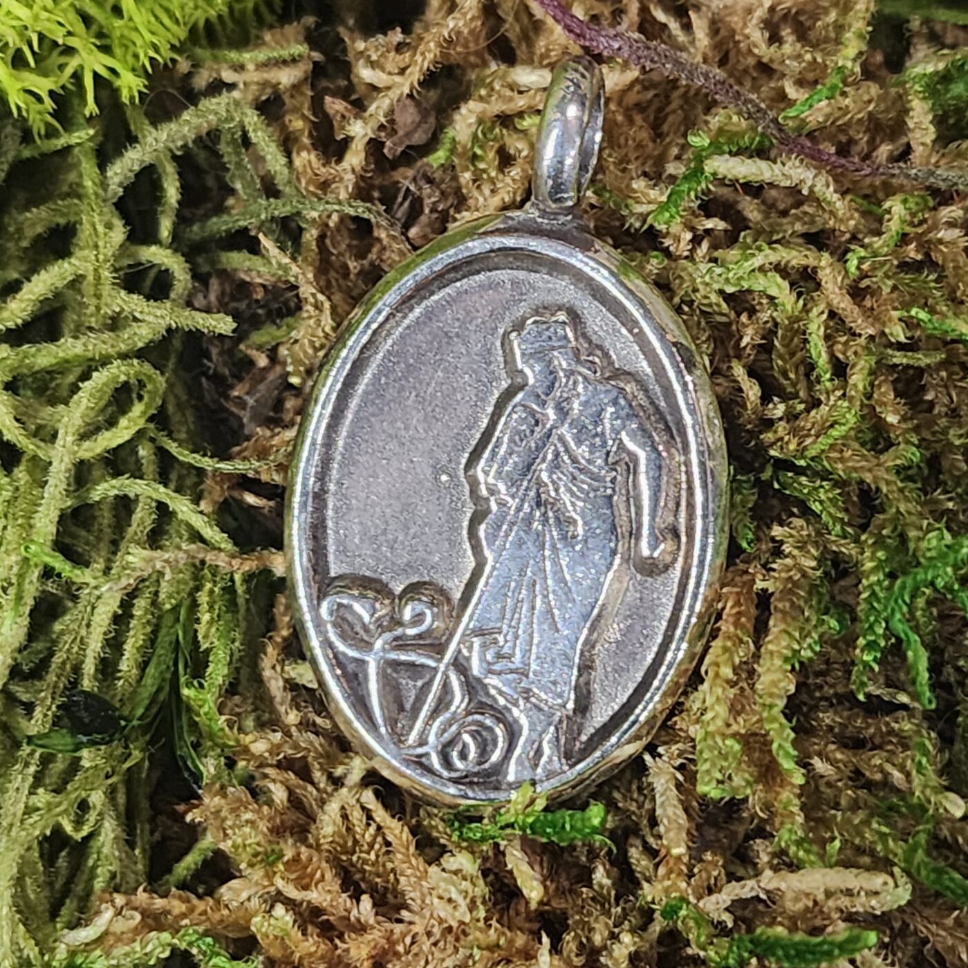 Journey Through The Obsidian Dream – One Witch's Adventure Log